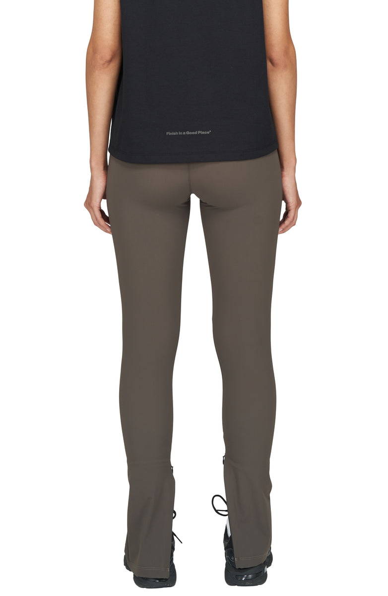 High waisted, full length econyl tights with zippered ankle slits - UNNA