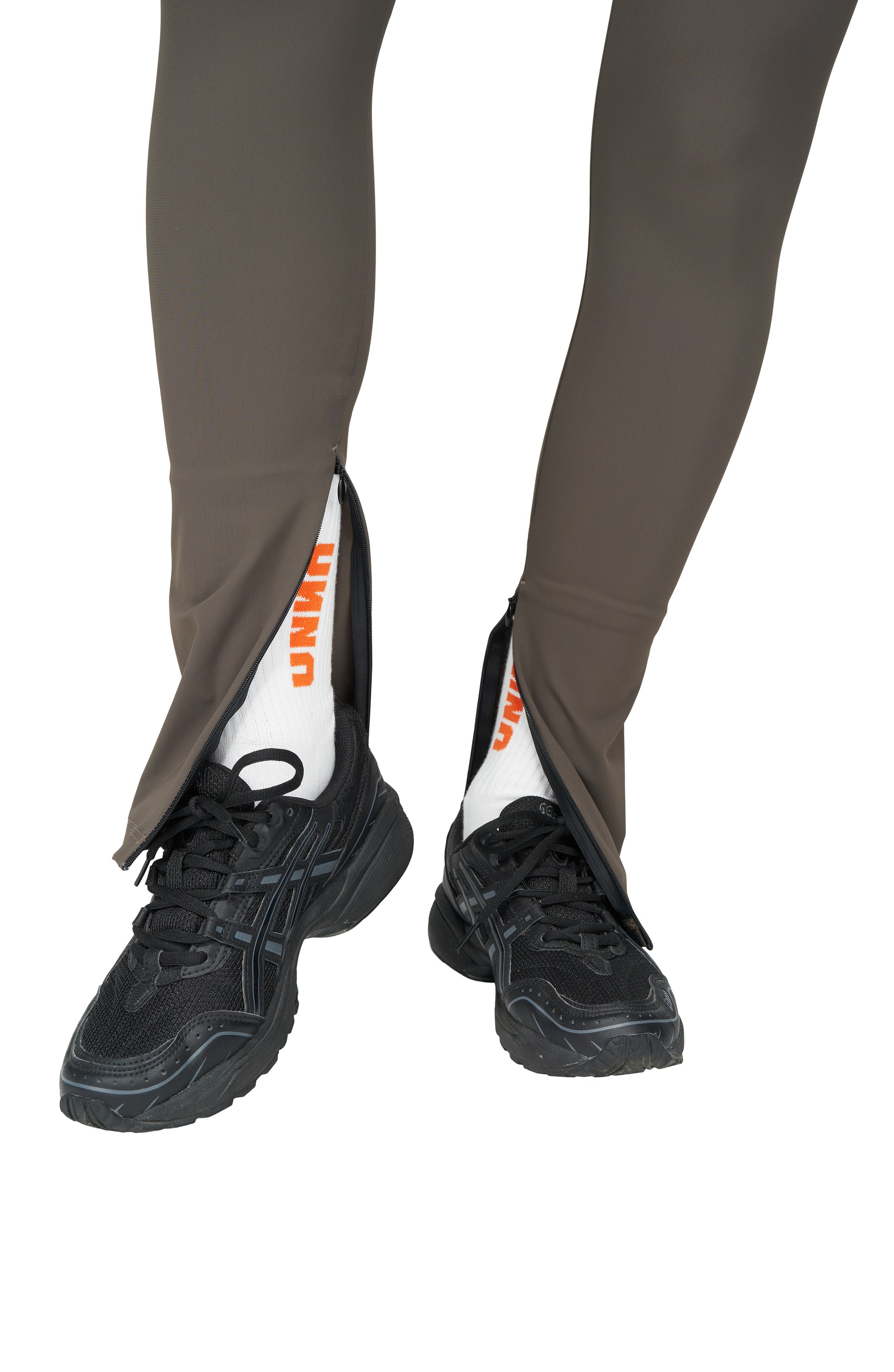 High waisted, full length econyl tights with zippered ankle slits - UNNA